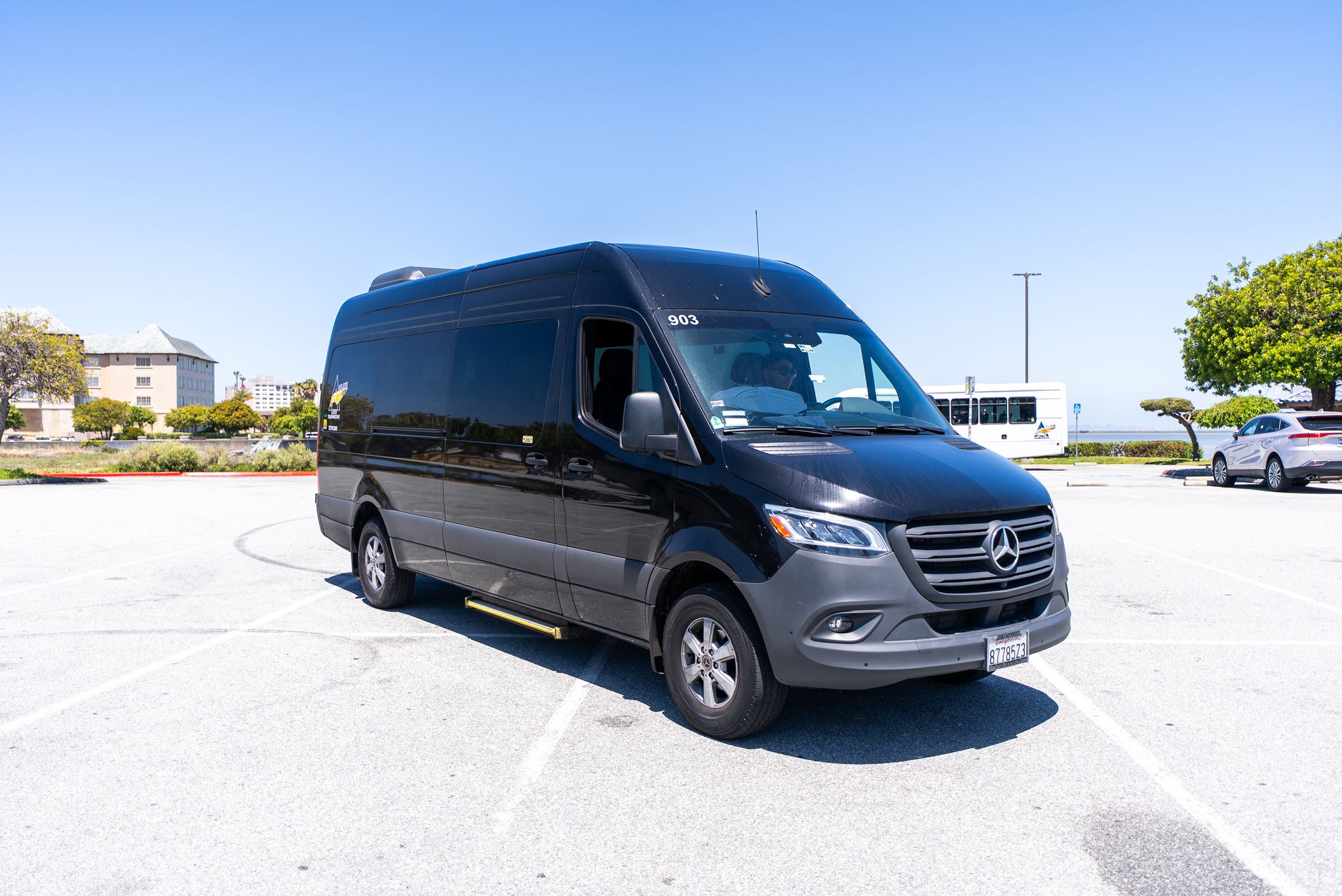 Airline Crew Transportation - Professional Transportation Services