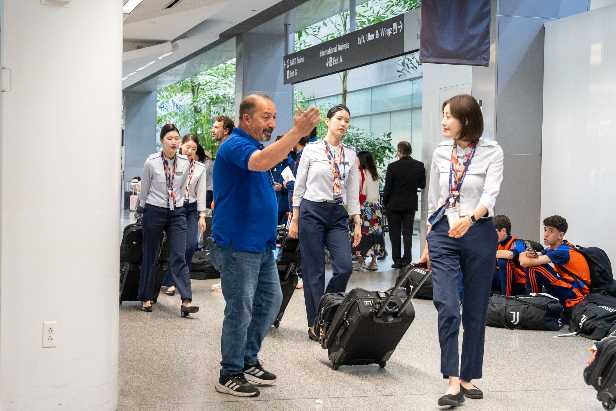 Airline Crew Transportation - Professional Transportation Services